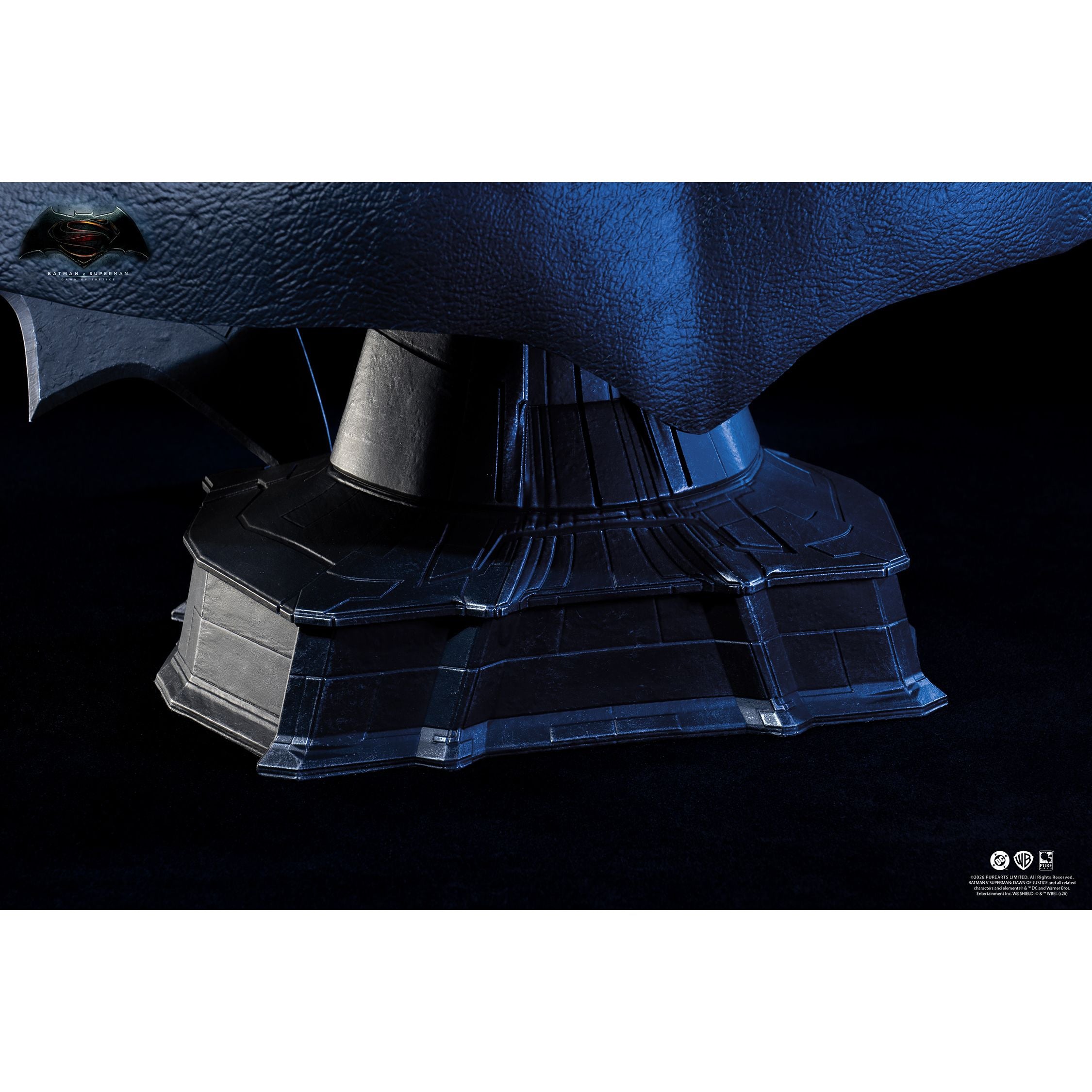 BATMAN V SUPERMAN: DAWN OF JUSTICE Batman Cowl Prop Replica – DC Shop