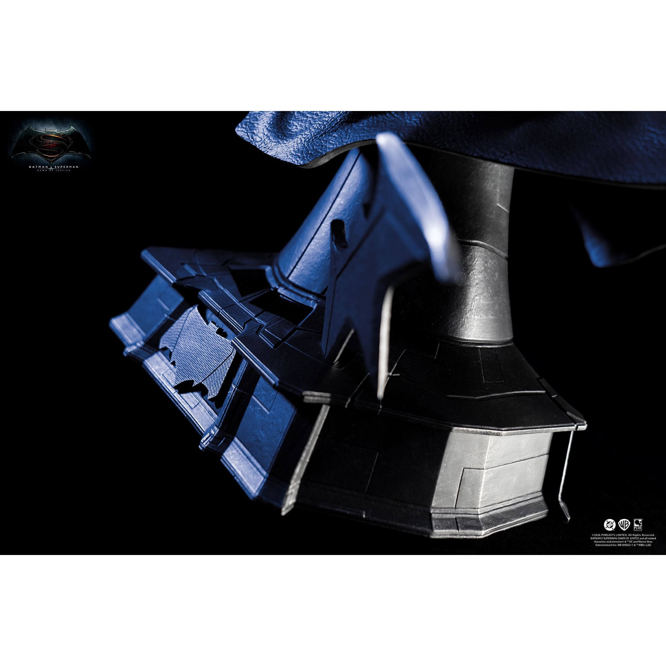 BATMAN V SUPERMAN: DAWN OF JUSTICE Batman Cowl Prop Replica – DC Shop
